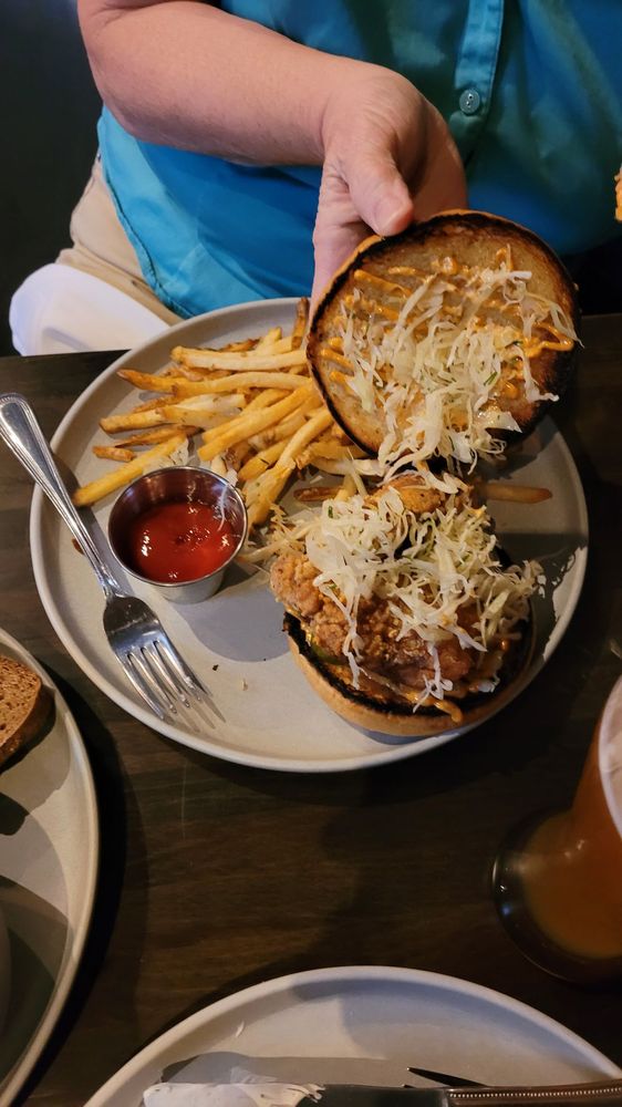 The Three Stags Irish Pub & Restaurant, Redlands | Roadtrippers