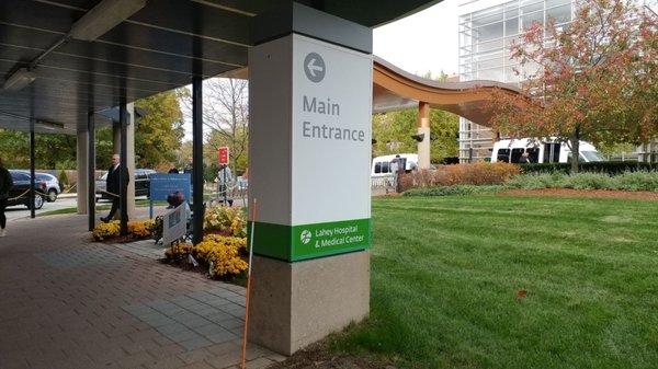 LAHEY HOSPITAL & MEDICAL CENTER - Updated January 2026 - 33 Photos ...