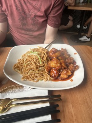 HIDDEN DUMPLING HOUSE MIDTOWN - Updated December 2025 - 1017 Photos ...