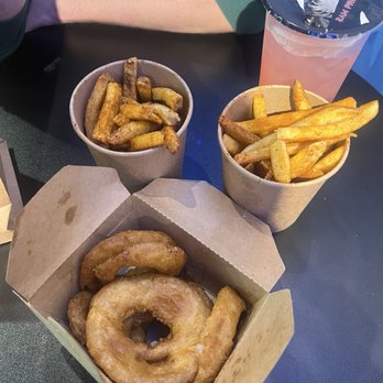 2 AM PROJECT - Updated December 2025 - 26 Photos - 416 York Rd, Towson ...