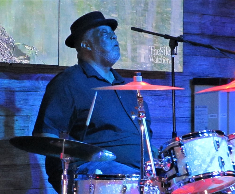 DEREK TRULL AND EASYSTREET - Updated July 2025 - 11 Photos - New Smyrna ...