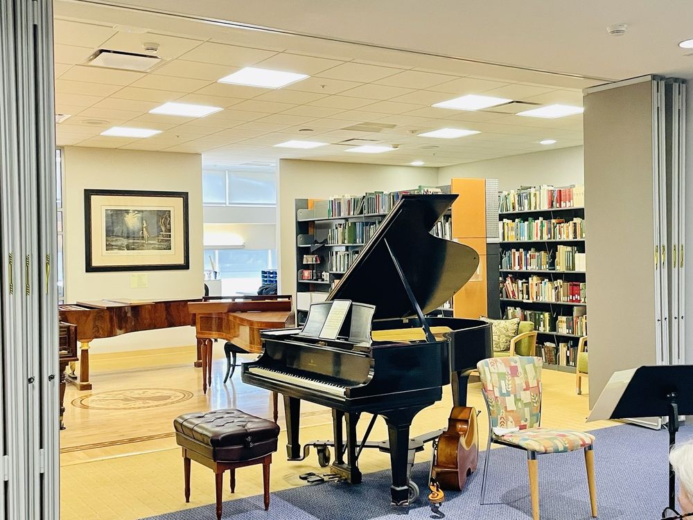 DR MARTIN LUTHER KING JR. LIBRARY - Updated February 2025 - 338 Photos ...