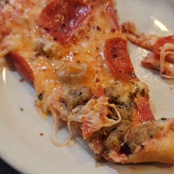 RED DEVIL ITALIAN RESTAURANT & PIZZERIA - Updated April 2025 - 114 ...