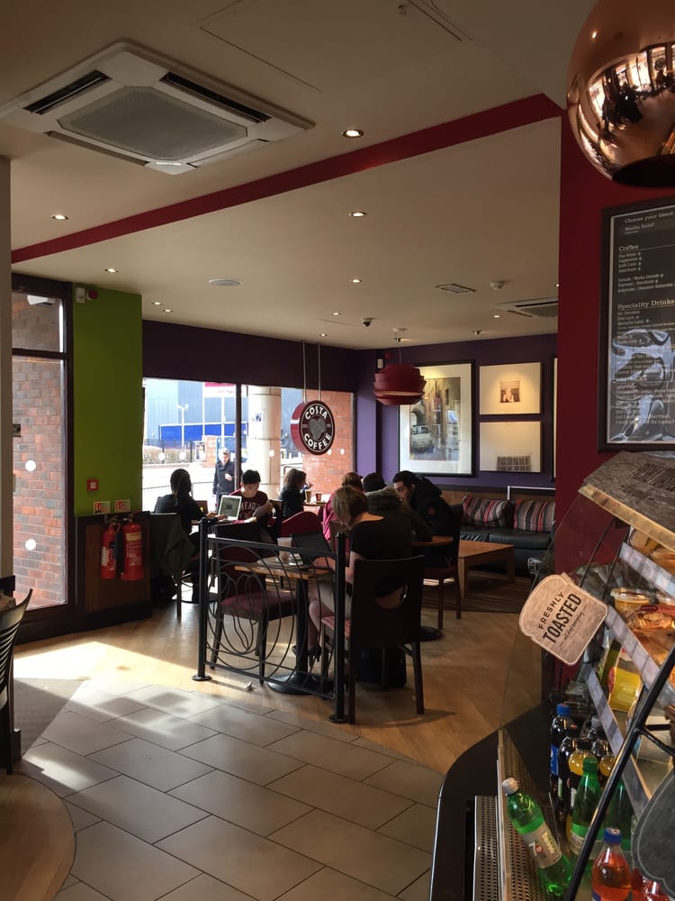 COSTA COFFEE - Updated October 2025 - 399-401 Oxford Road, Manchester ...