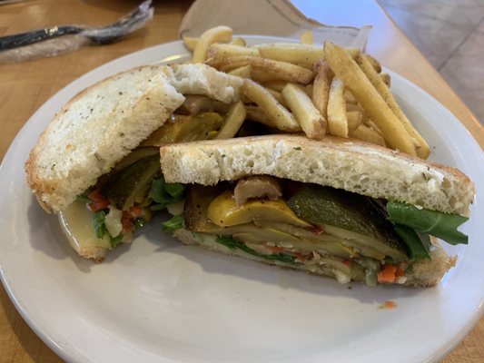 CENTRAL MARKET CATERING - Updated December 2025 - 23 Reviews - 4477 S ...