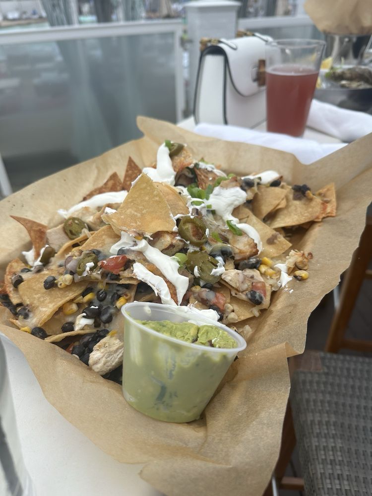 THE VERANDA AT THE CHATHAM BARS INN - Updated August 2025 - 13 Photos ...