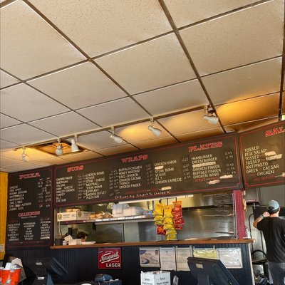 ENGINE HOUSE PIZZA - Updated October 2025 - 83 Photos & 273 Reviews ...