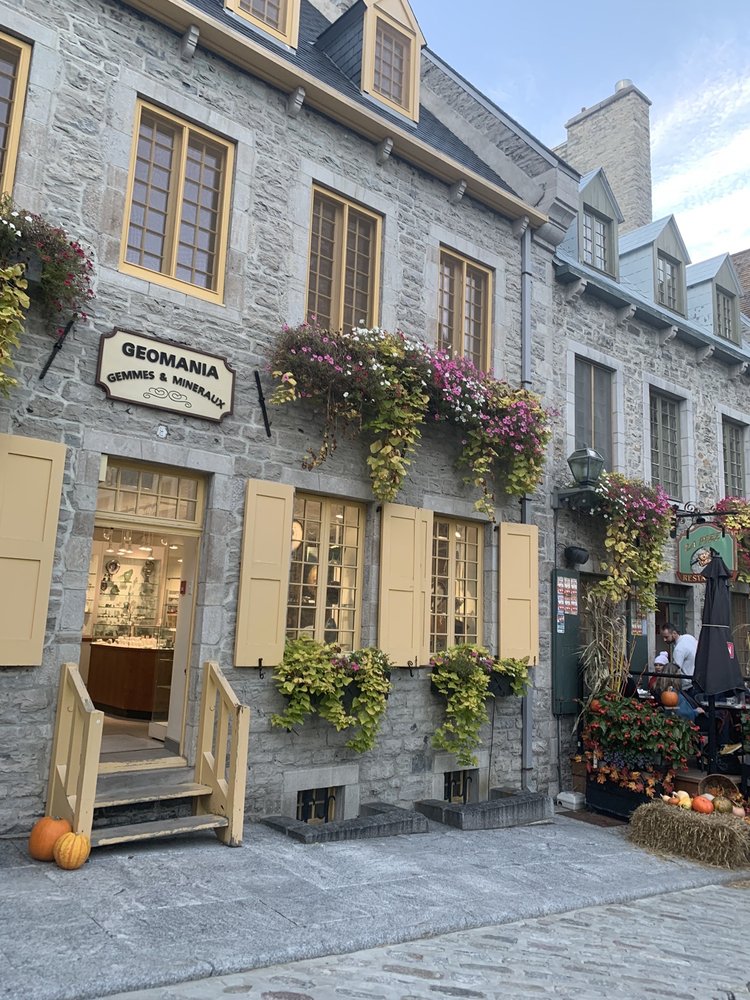 GÉOMANIA - Updated December 2025 - 10 Photos - 1 Place Royale, Québec ...