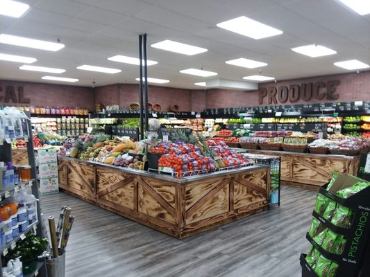 VALLEY FRESH MARKET - Updated October 2025 - 29 Photos & 43 Reviews ...
