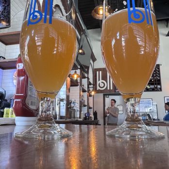 BELT LINE BREWERY & KITCHEN - Updated December 2025 - 278 Photos & 109 ...