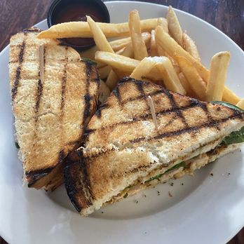 RIVERSIDE CLUBHOUSE - Updated October 2024 - 793 Photos & 709 Reviews ...