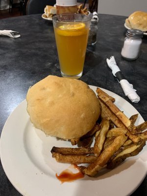 CEDARS - Updated July 2024 - 12 Photos & 15 Reviews - 827 Addis St, New ...