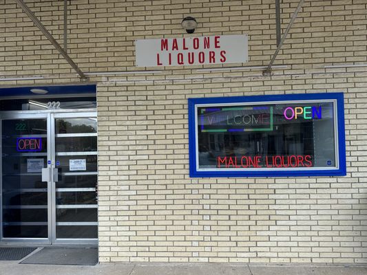 MALONE LIQUORS - Updated July 2025 - 24 Photos - 112 W Live Oak, Malone ...