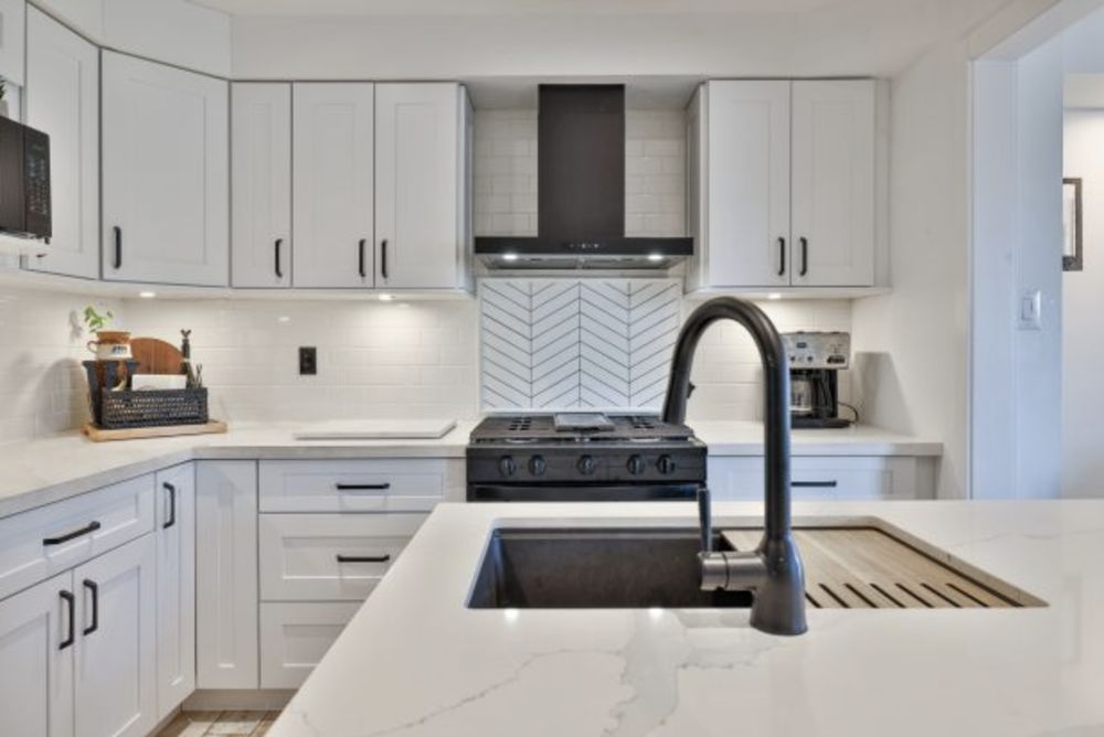 RENOVATORS GROUP - Updated December 2024 - Request Consultation - 17 Photos - 9235 Jane Street ...