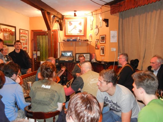 THE REEL INN - Updated August 2025 - Bridge Street, Donegal, Republic ...