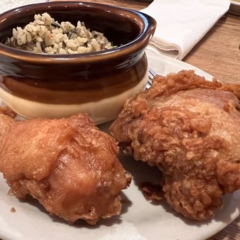 BUSY CORNER - Updated June 2024 - 250 Photos & 117 Reviews - 302 S ...