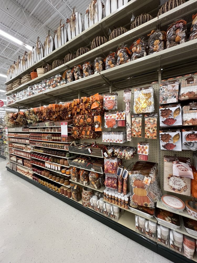 HOBBY LOBBY - Updated May 2026 - 17 Photos & 19 Reviews - 6111 W ...