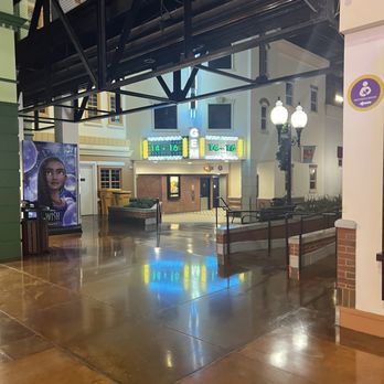 MEGAPLEX THEATRES AT JORDAN COMMONS - Updated January 2025 - 153 Photos ...