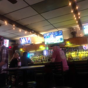 FITZ’S PUB - 40 Photos & 101 Reviews - 172 N Addison Ave, Elmhurst ...