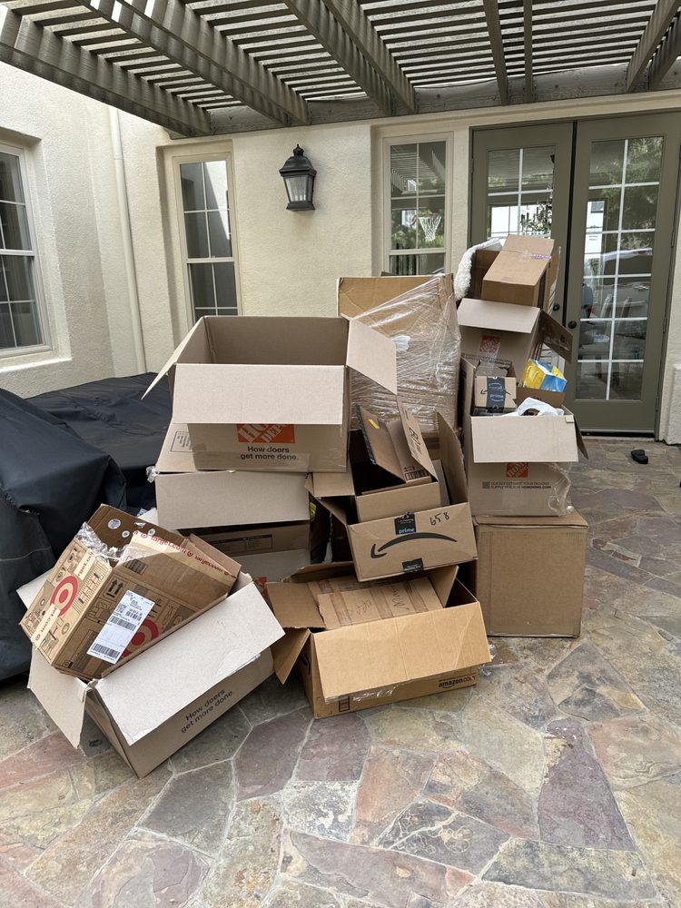 MINUTE JUNK REMOVAL SERVICES - Updated May 2025 - Request a Quote - 12 ...