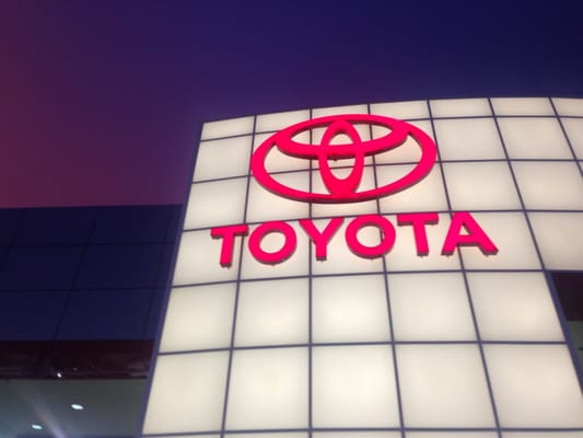 CARLSON TOYOTA - Updated April 2026 - 27 Photos & 98 Reviews - 12880 ...