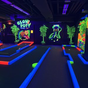 GLOW PUTT MINI GOLF - 212 Photos & 274 Reviews - Mini Golf - 9160 E ...