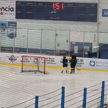 THE CUBE ICE AND ENTERTAINMENT CENTER - Updated January 2025 - 76 ...