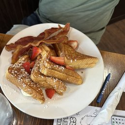 FAMOUS TOASTERY - Updated December 2025 - 275 Photos & 366 Reviews ...