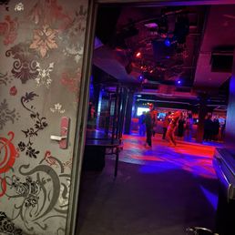 LE POISSON ROUGE - Updated July 2025 - 206 Photos & 509 Reviews - 158 ...