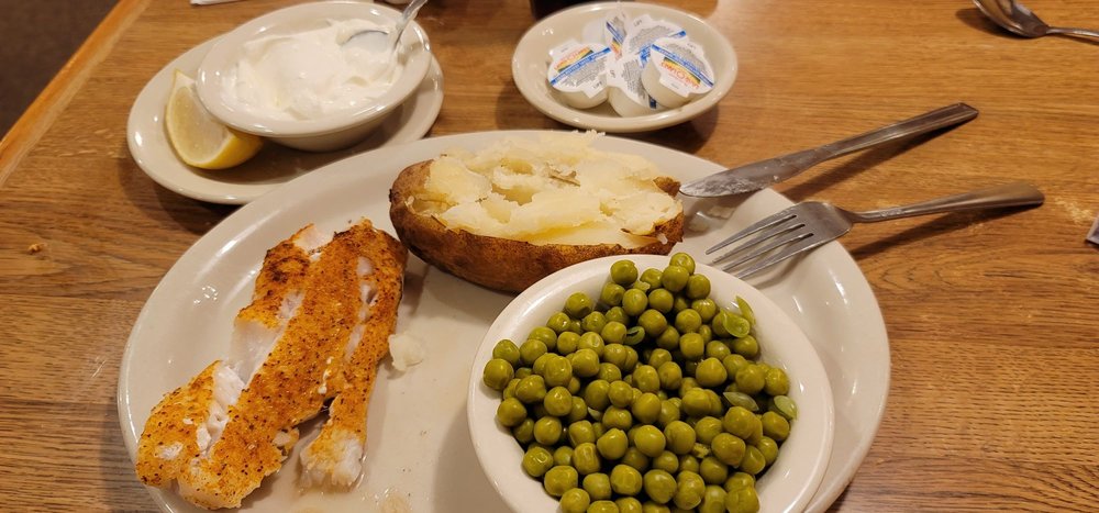 BUSY CORNER - Updated October 2024 - 262 Photos & 131 Reviews - 302 S ...