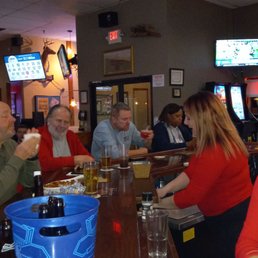 POOR RICHARDS RESTAURANT & SPORTS CLUB - Updated March 2026 - 46 Photos ...