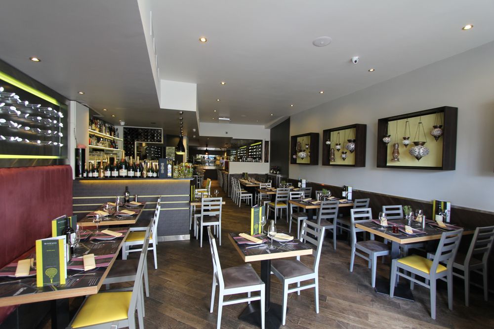 SKEWD KITCHEN - Updated May 2025 - 26 Photos - 113-115 Cockfosters Rd ...