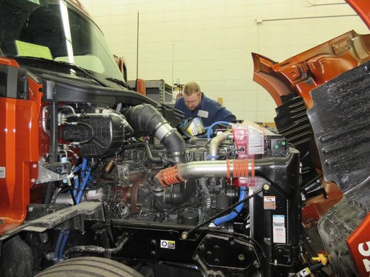 MINSTAR TRANSPORT - Updated December 2025 - 26 Photos - 837 Apollo Rd ...