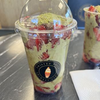 TWISTED ROLLS CHIMNEY CAKE - Updated December 2025 - 127 Photos & 82 ...