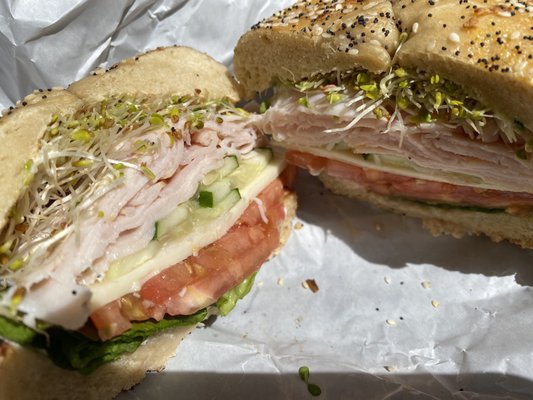 BAGEL WORLD II BAKERY & DELI - Updated June 2024 - 50 Photos & 230 ...