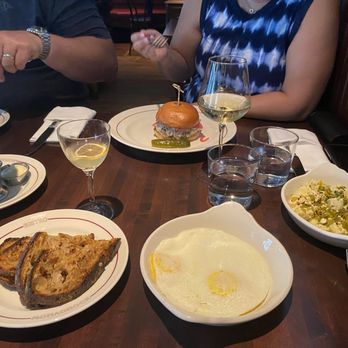 BISTRO MONADNOCK - Updated July 2025 - 265 Photos & 134 Reviews - 325 S ...