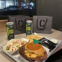 GOTHAM BURGER SOCIAL CLUB - Updated June 2025 - 411 Photos & 233 ...