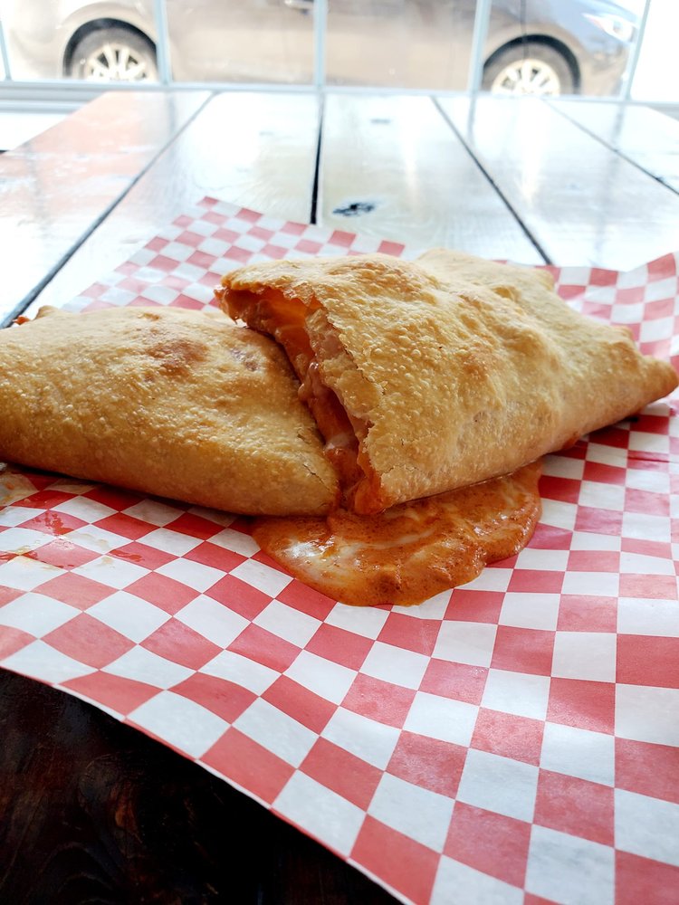 NEWFOUNDLAND EMBASSY PUB AND EATERY - Updated September 2024 - 17 ...