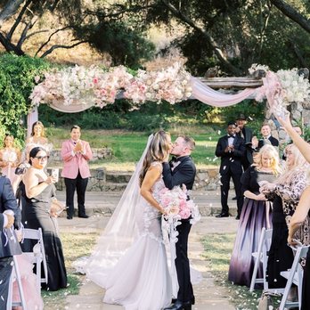 TULAROSA FLOWERS - Updated January 2026 - 102 Photos & 30 Reviews ...