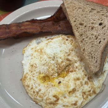 SIMPLE JOE CAFE - 314 Photos & 313 Reviews - 3057 Government St, Baton ...