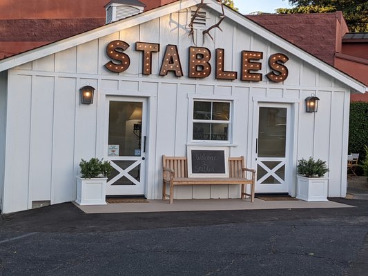 STABLES INN - 40 Photos & 36 Reviews - 730 Spring St, Paso Robles ...