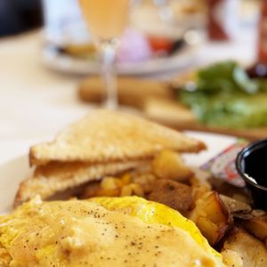 SOUTHERN FIRES BISTRO & LOUNGE - Updated January 2025 - 92 Photos & 148 ...