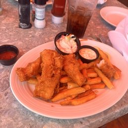 FISH TALES - Updated September 2025 - 905 Photos & 1344 Reviews - 2502 ...