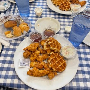 DELL RHEA’S CHICKEN BASKET - 444 Photos & 715 Reviews - 645 Joliet Rd ...