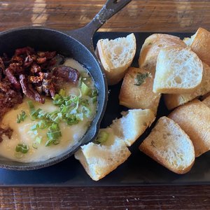 C.R. GIBBS AMERICAN GRILLE - 235 Photos & 313 Reviews - 2300 Hilltop Dr ...