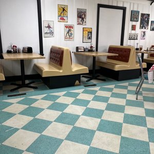 PINK CADILLAC DINER - 327 Photos & 342 Reviews - Diners - 4347 S. Lee ...