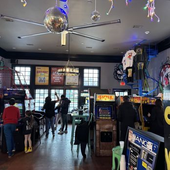 GAMEON BAR ARCADE - Updated September 2025 - 119 Photos & 53 Reviews ...