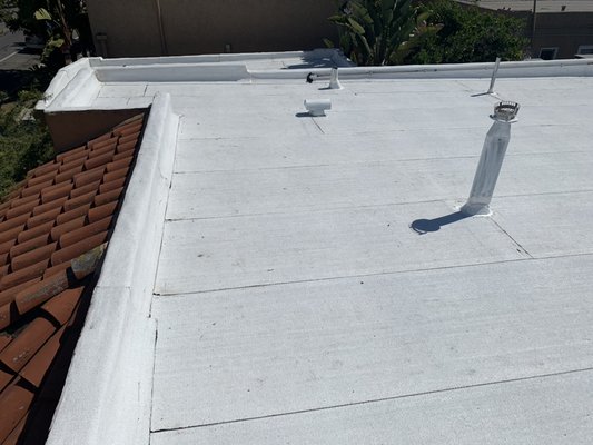 CAL ROOF - Updated September 2024 - 17 Photos & 14 Reviews - 1920 N ...