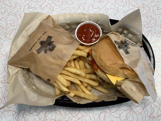 BURGERVILLE - 130 Photos & 302 Reviews - 1135 NE Mlk Blvd, Portland ...