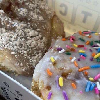 PARLOR DOUGHNUTS - Updated January 2025 - 336 Photos & 131 Reviews ...